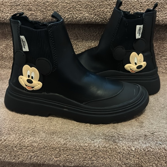 Zara | Shoes | Zara Disney Mickey Mouse Boots Size 36 | Poshmark